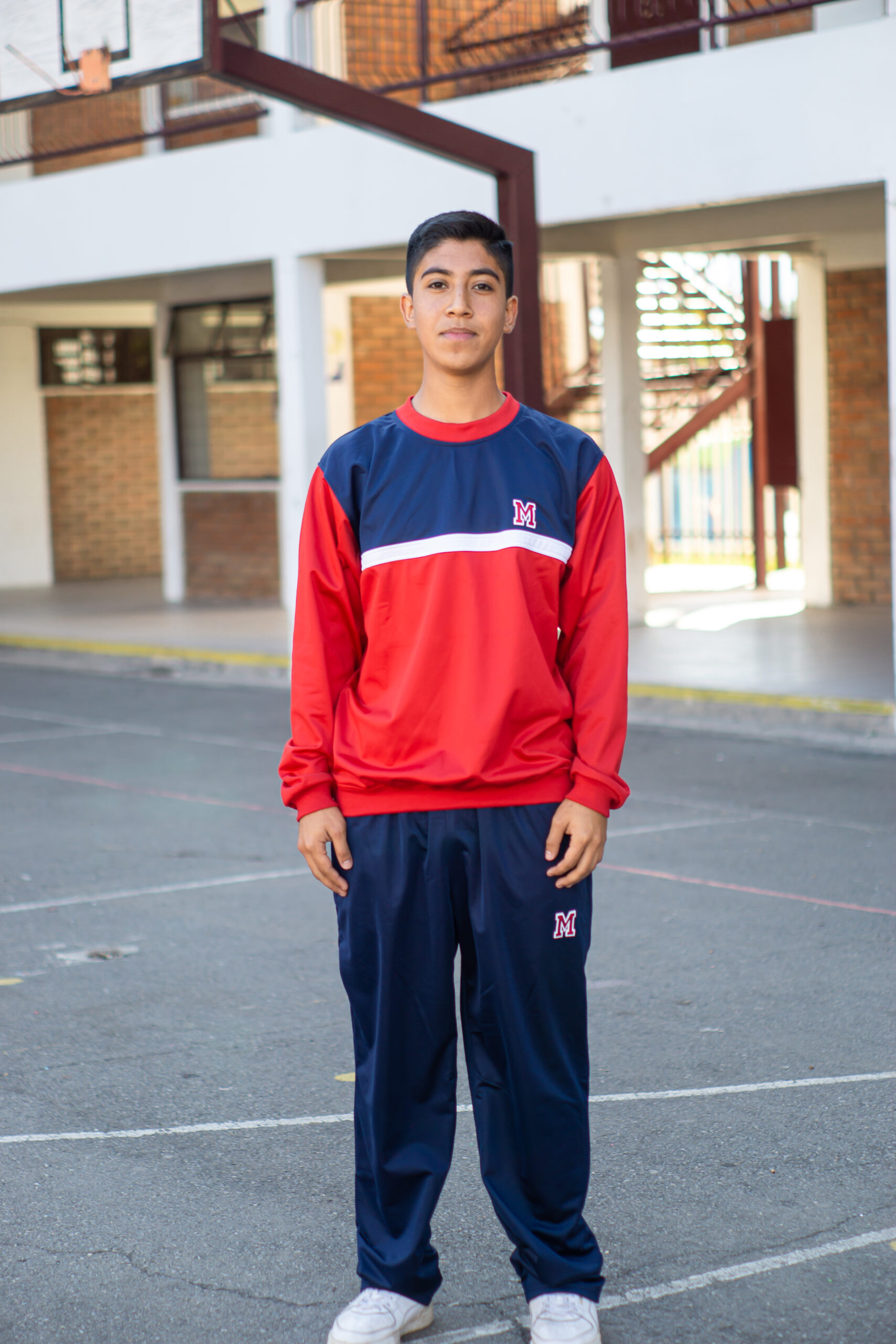 Liceo Mixto implementará nuevo uniforme escolar: 2025 será un año de ...